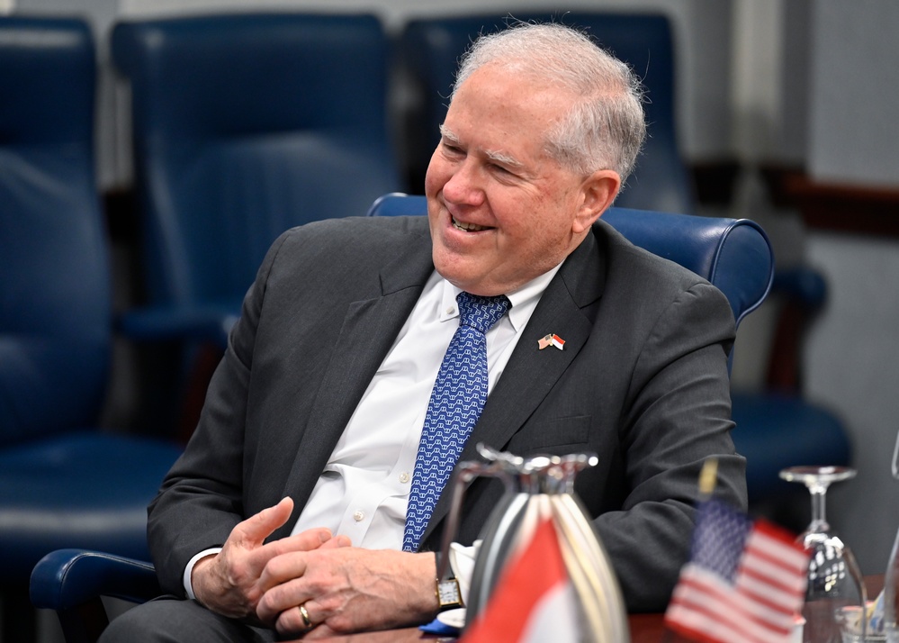 DVIDS - Images - SecAF Kendall meets Indonesian ACM Prasetyo [Image 8 ...