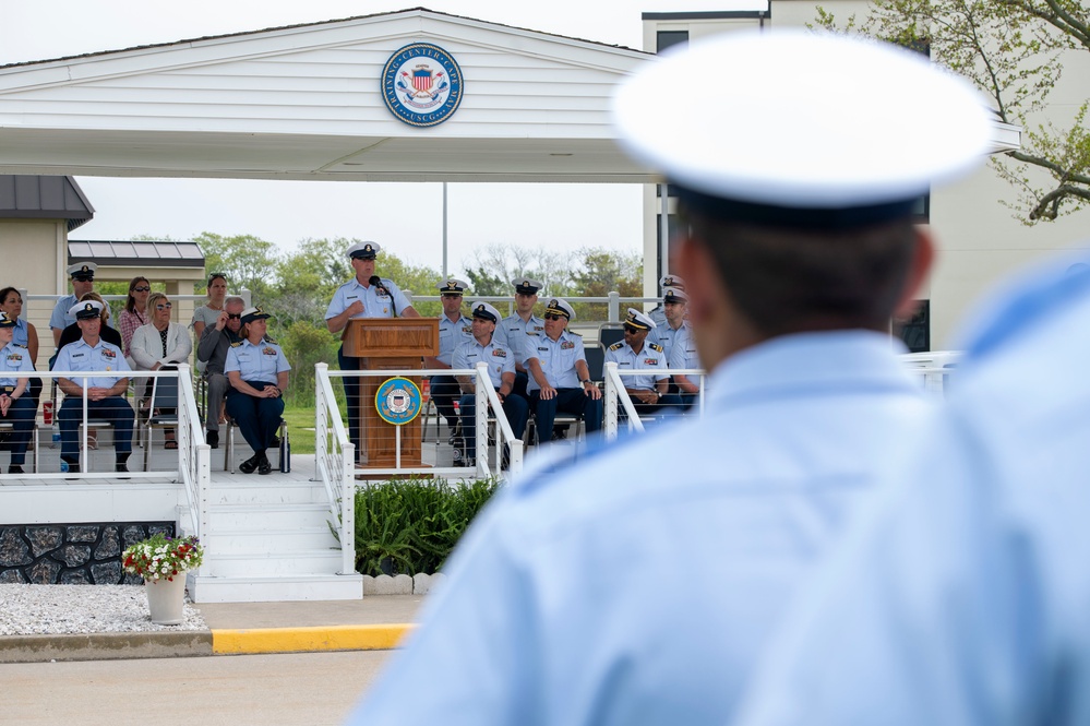 DVIDS - Images - Recruit Company Bravo-202 Graduates Basic Training at ... DVIDS - Images - Recruit Company Bravo-202 Graduates Basic Training at ...