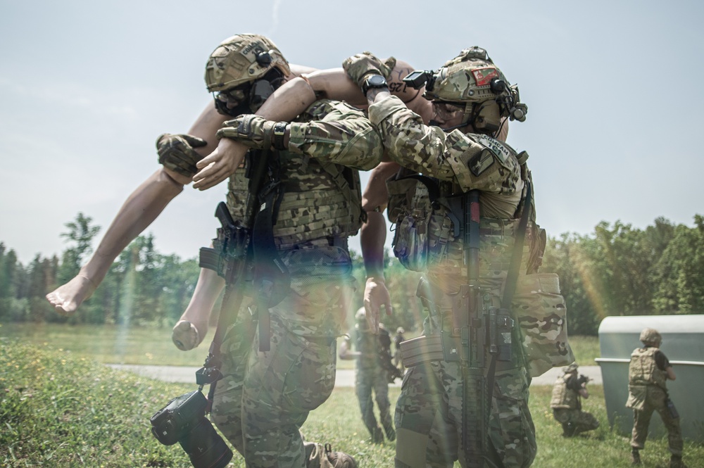 DVIDS - Images - 2022 Best Combat Camera Competition [Image 2 of 7]