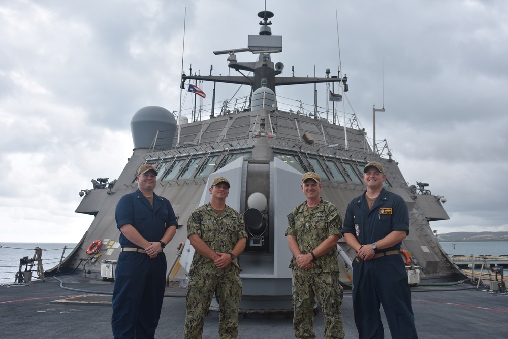 DVIDS - Images - Commodore of DESRON 40 Tours USS Billings [Image 3 of 5]