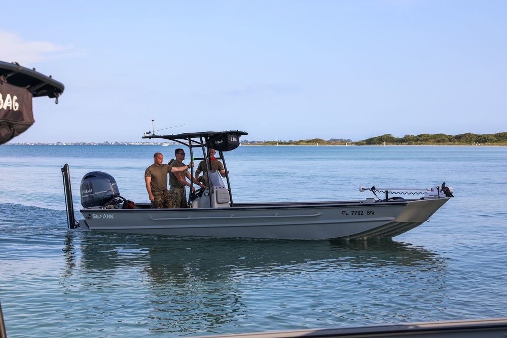 DVIDS - Images - FL CERFP provides maritime support during Operation ...