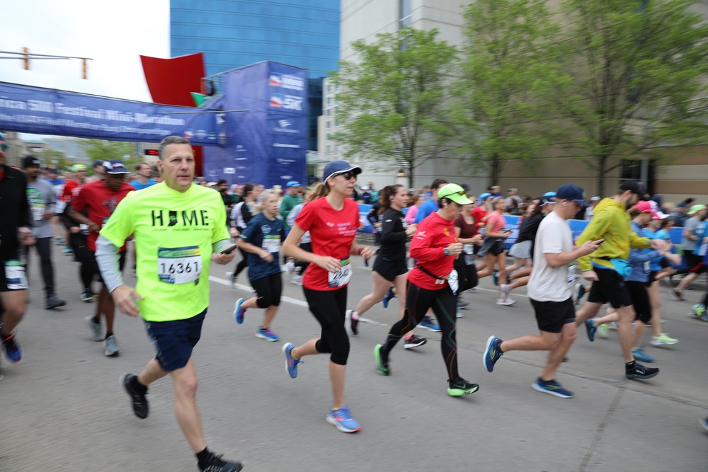 DVIDS - Images - 500 Festival Mini-Marathon [Image 4 of 5]