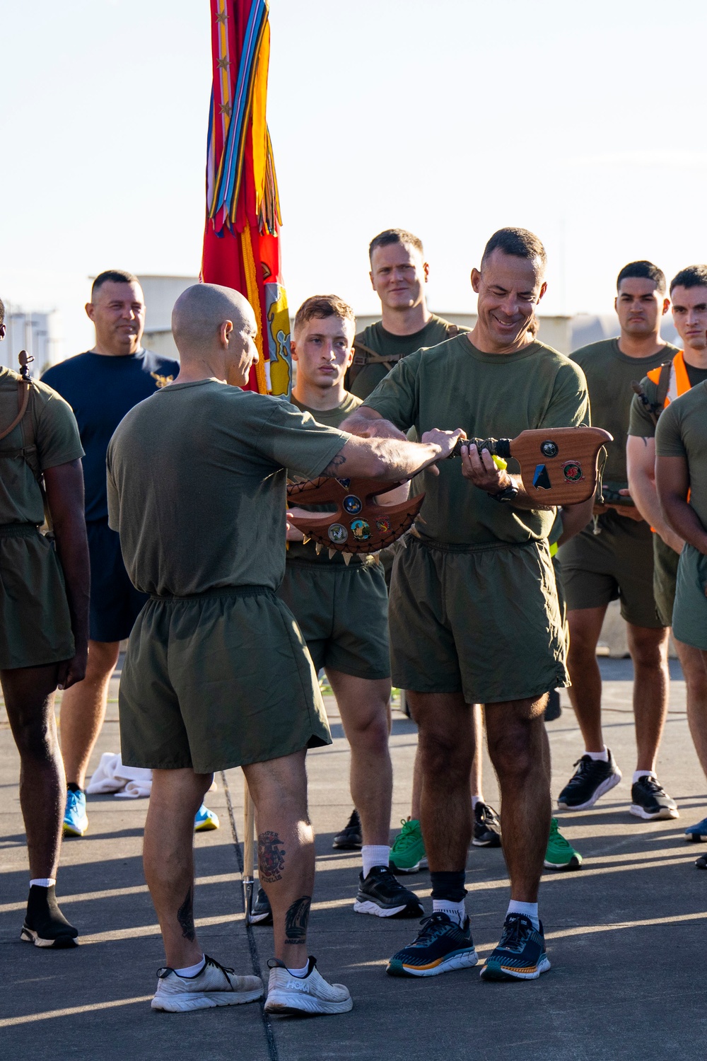 DVIDS - Images - MAG-24 Commanding Officer's Flight Line Run [Image 8 of 9]