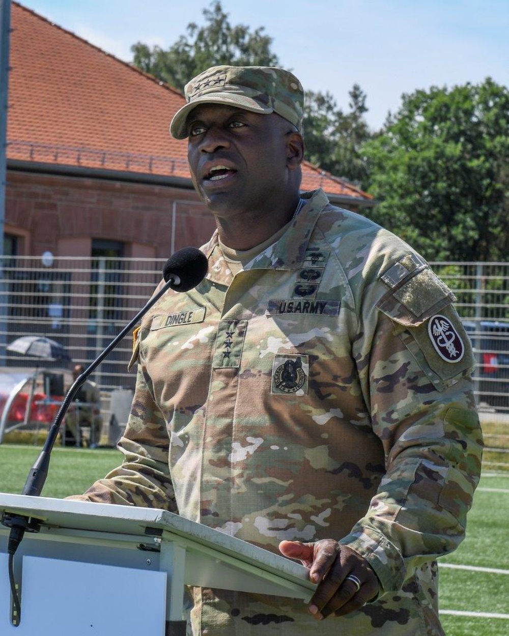 DVIDS - News - Regional Health Command Europe welcomes new commander