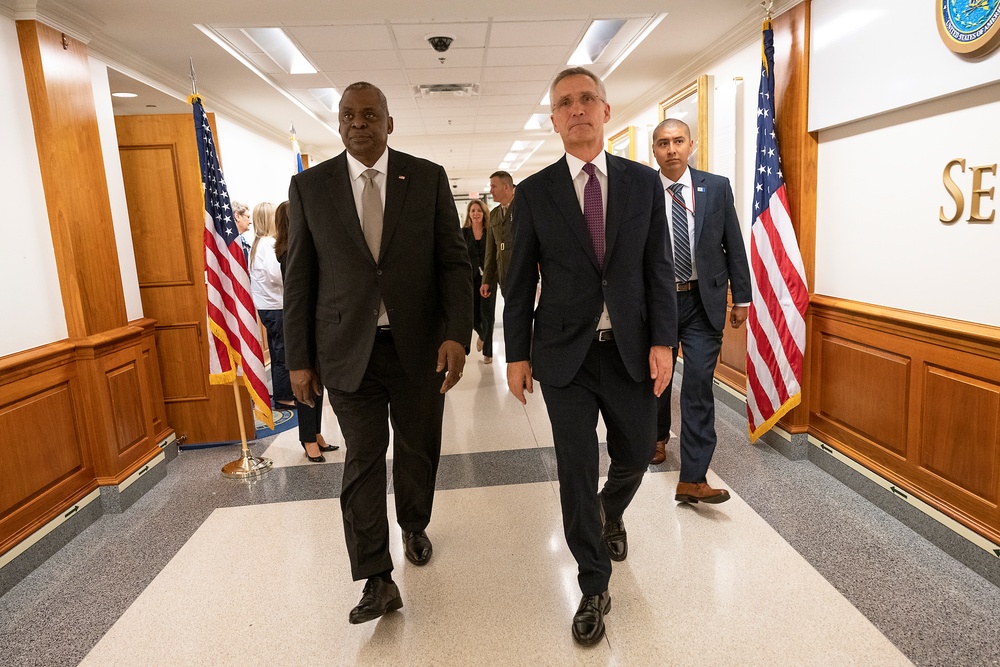 DVIDS - Images - Secretary Austin Hosts NATO Secretary General at Pentagon [Image 10 of 20]