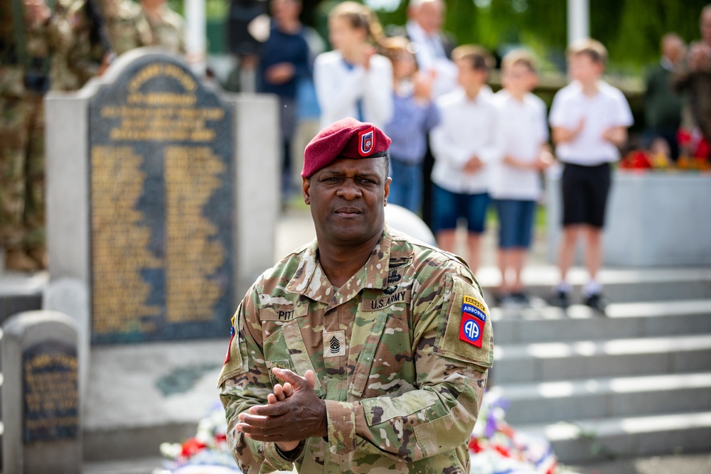 DVIDS - Images - Gavin Ceremony Normandy 78 [Image 2 of 18]