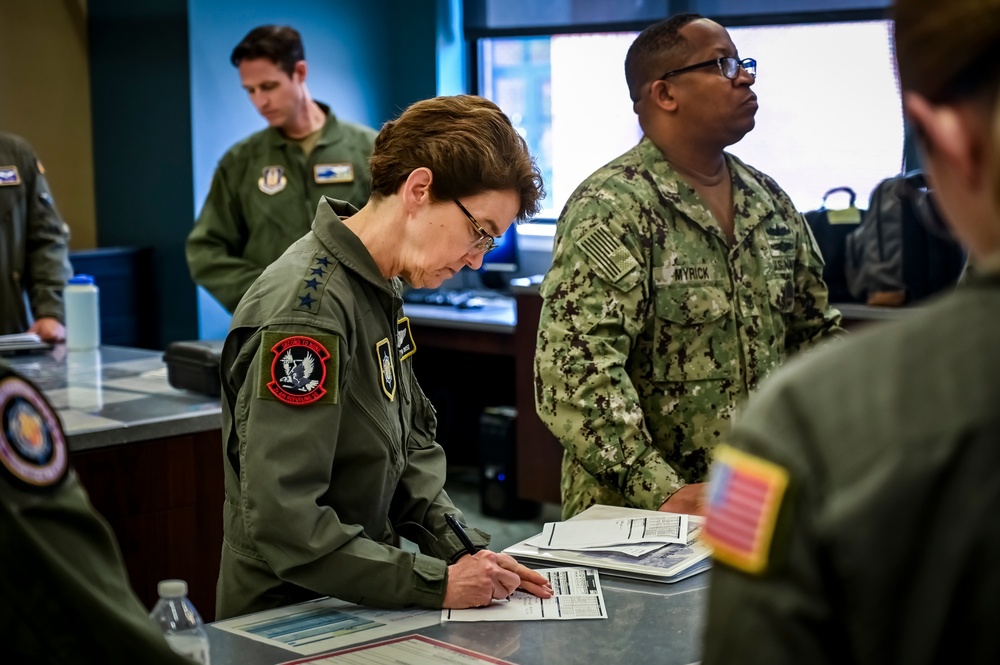 DVIDS - Images - U.S. Transcom Commander visits Joint Base MDL [Image 3 ...