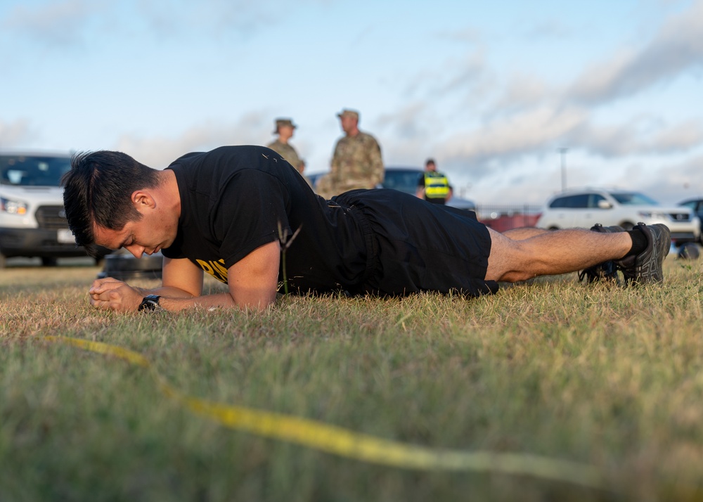 DVIDS - Images - Competitors complete the ACFT during Army Futures ...