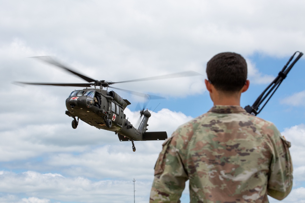 DVIDS - Images - 10th Mountain Division and 1st Infantry Division ...