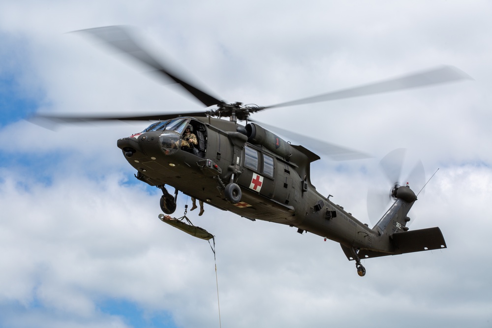 DVIDS - Images - 10th Mountain Division and 1st Infantry Division ...