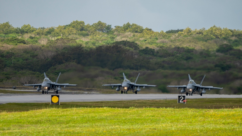 DVIDS - Images - Marine Corps F-35s and F-18s participate in Valiant ...