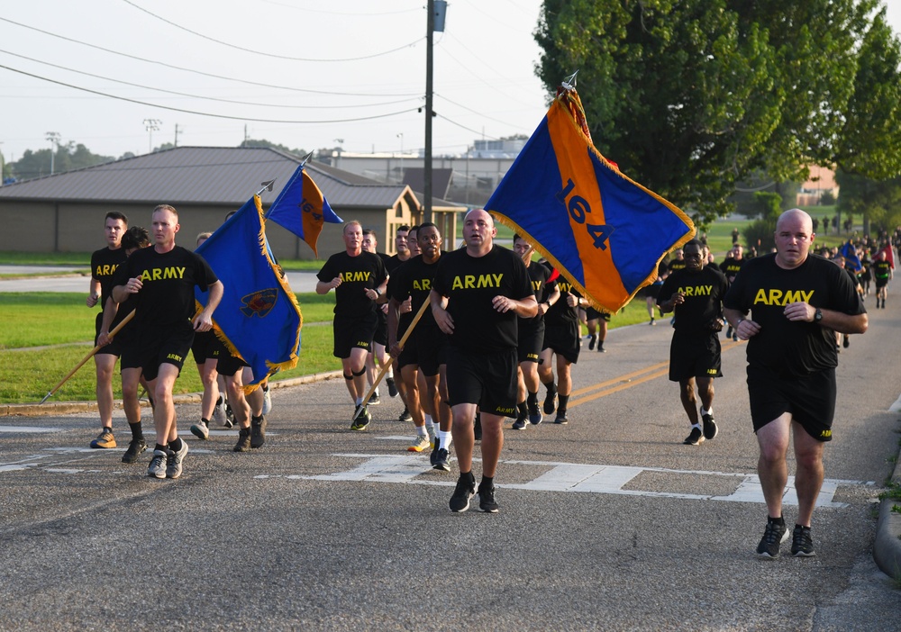 DVIDS - Images - 247th Army Birthday Run at Fort Rucker [Image 5 of 10]
