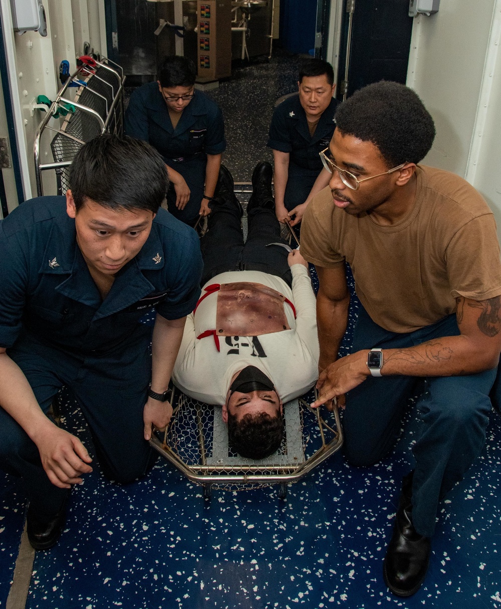 DVIDS - Images - USS Ronald Reagan (CVN 76) conducts a medical training ...