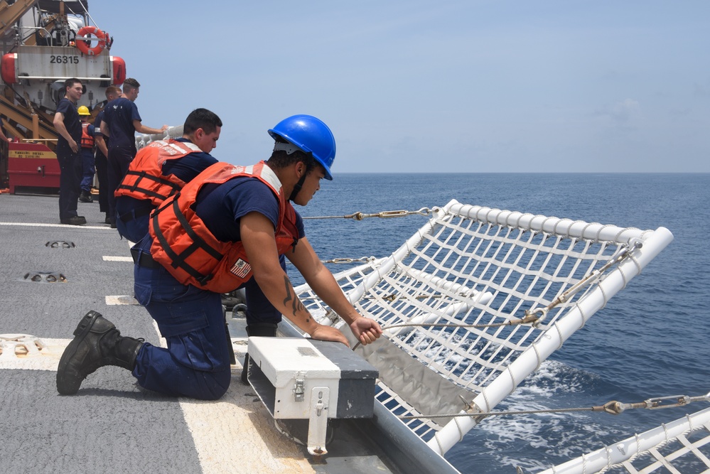 DVIDS - Images - U.S. Coast Guard Cutter Mohawk - AFRICOM Patrol [Image ...