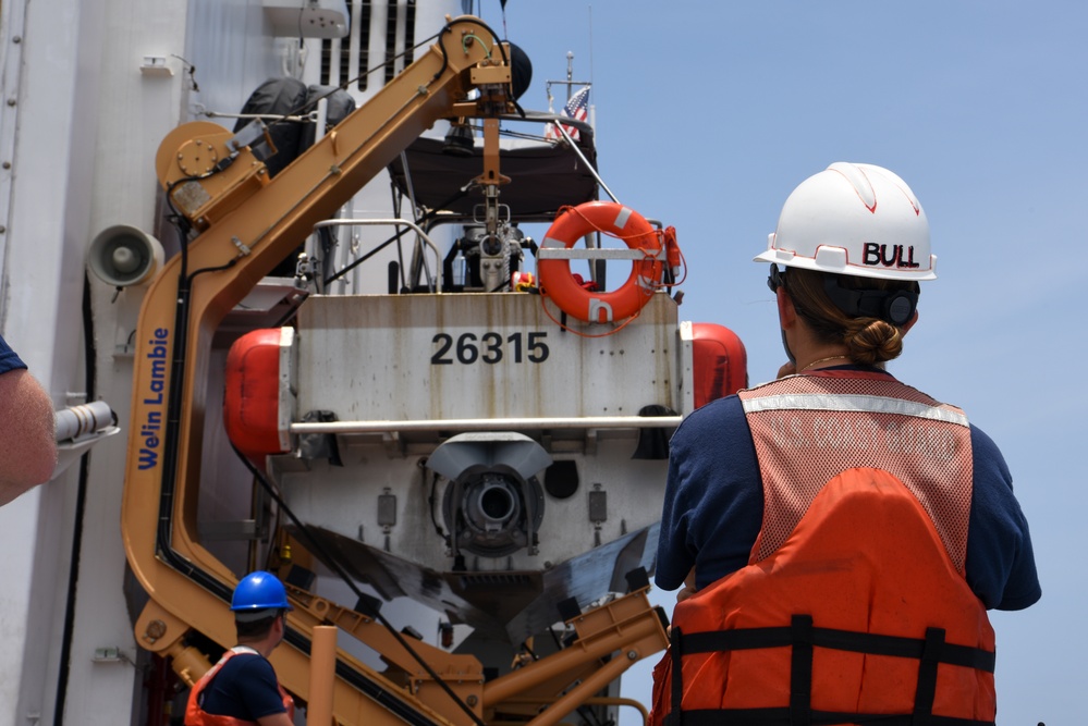 DVIDS - Images - U.S. Coast Guard Cutter Mohawk - AFRICOM Patrol [Image ...