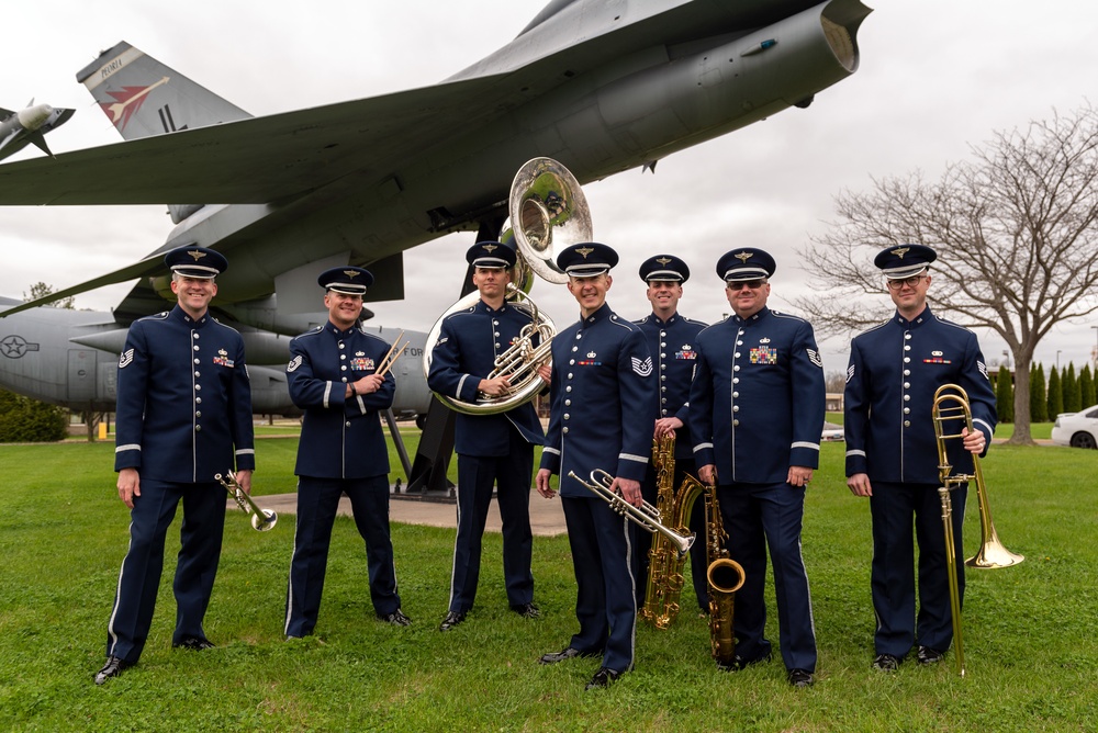 DVIDS - Images - Air National Guard Band of the Midwest group photo May ...