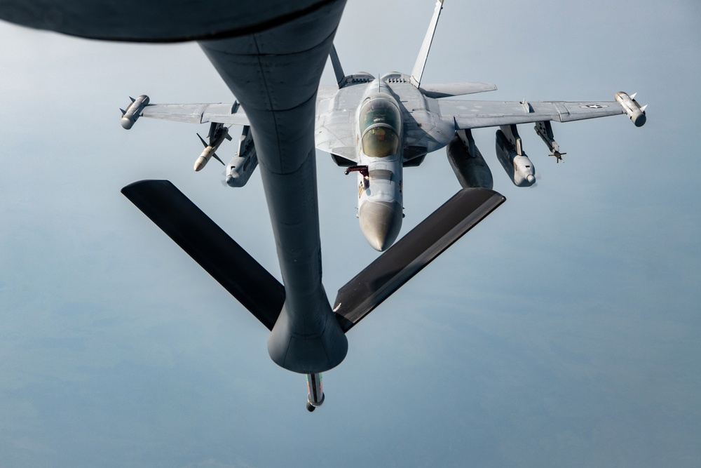 DVIDS - Images - 92nd ARW refuels Navy Growlers during RFA 22-2 [Image ...