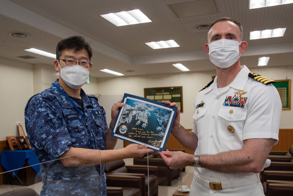 DVIDS - Images - CFAY visits JMSDF Self Defense Fleet [Image 9 of 13]