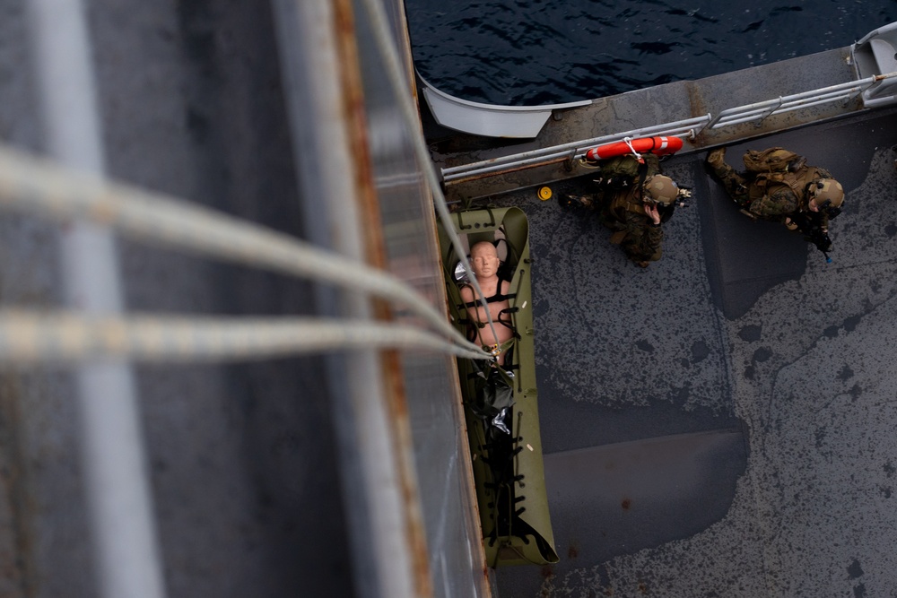 DVIDS - Images - VBSS Aboard the Miguel Keith [Image 26 of 35]