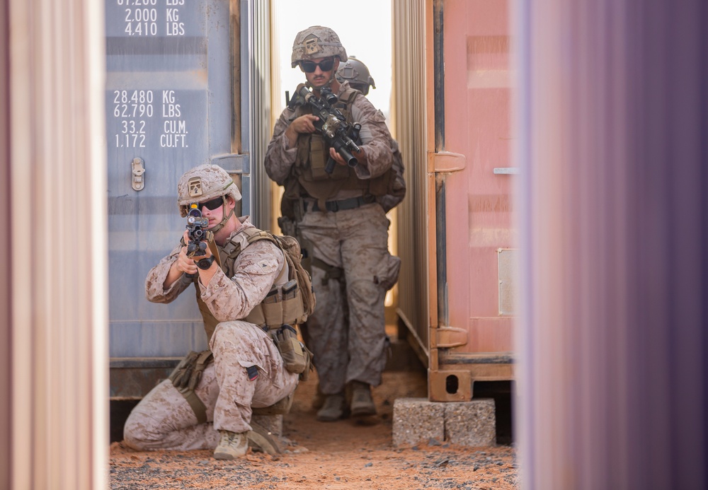 DVIDS - Images - Iron Defender Bilateral MOUT training [Image 5 of 8]