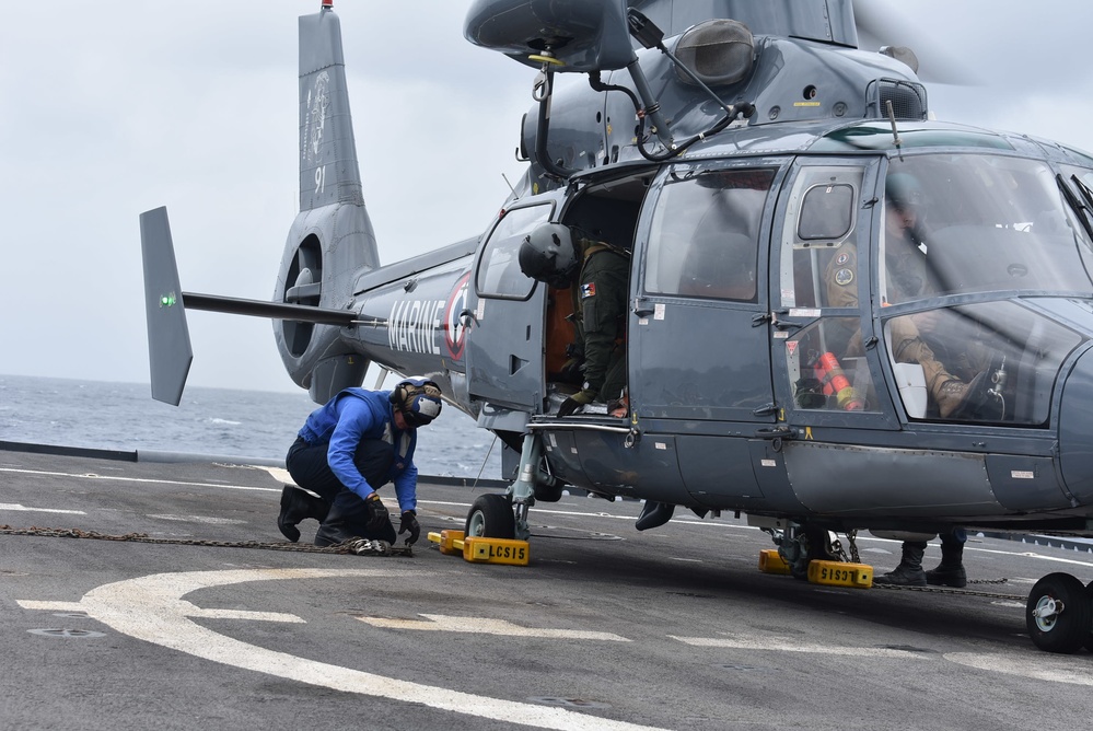 DVIDS - Images - USS Billings and French Ship Mistral Steam Together ...