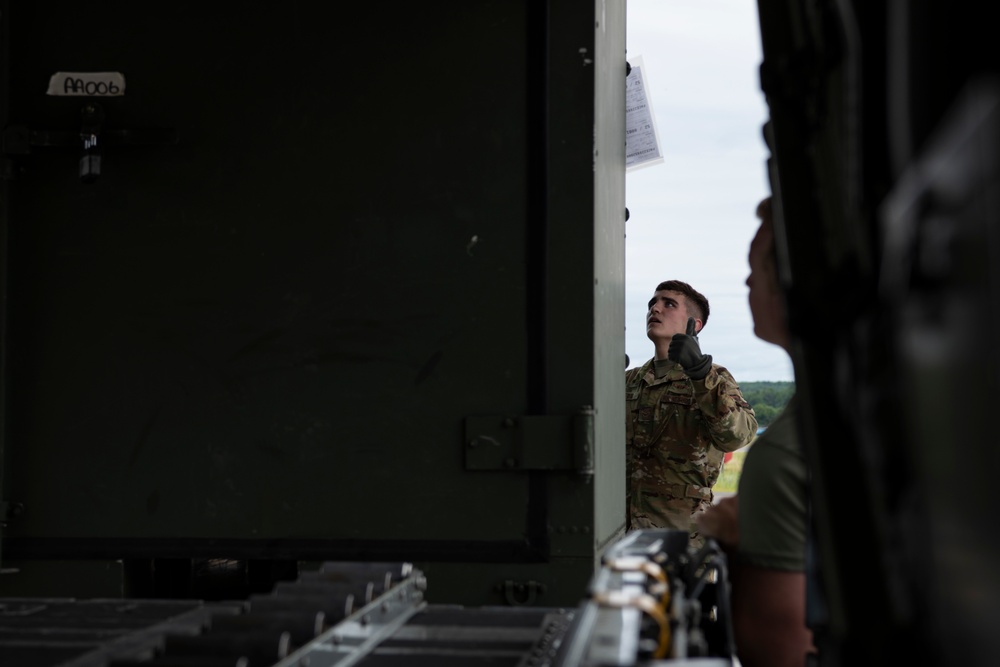 DVIDS - Images - 104th Maintenance Group, 103rd Airlift Wing train on ...