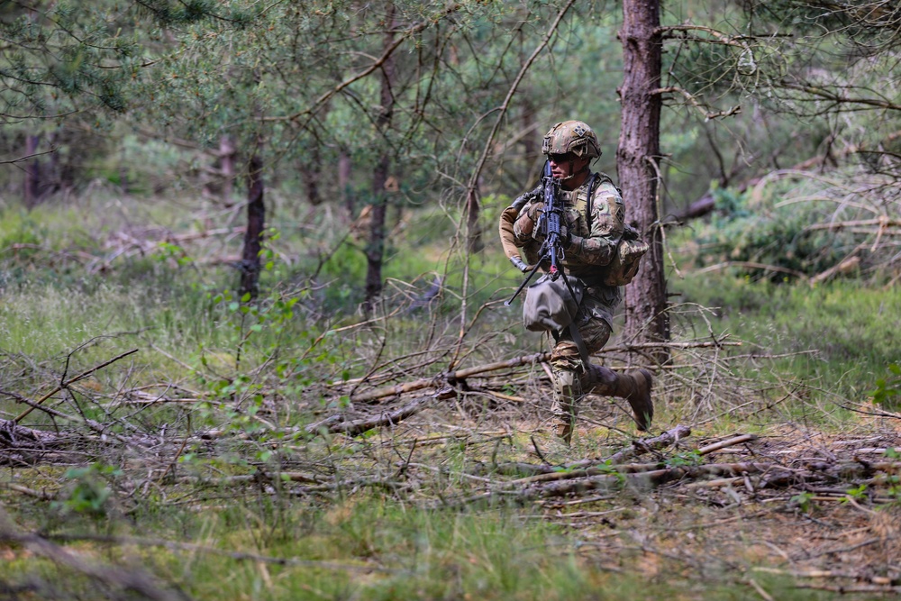 DVIDS - Images - Soldiers conduct Situational Training Exercise in ...