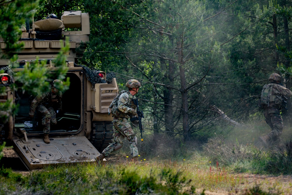 DVIDS - Images - Soldiers conduct Situational Training Exercise in ...