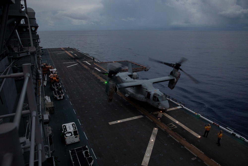 DVIDS - Images - VMM-262 conducts flights aboard USS Tripoli [Image 4 of 6]