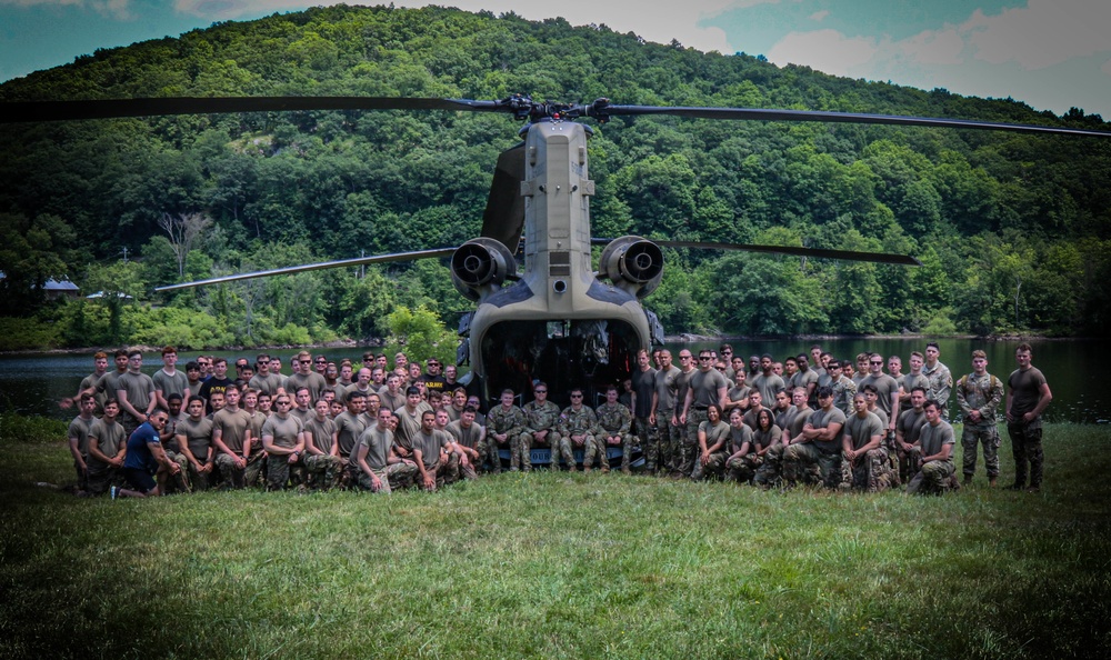 DVIDS - Images - 3BCT, 101st and 10th CAB, 10th Mountain Helocast ...