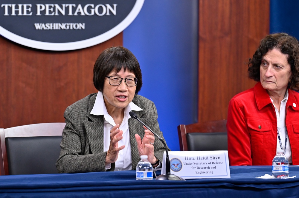 DVIDS - Images - SecAF Kendall HBCU UARC announcement [Image 6 of 15]