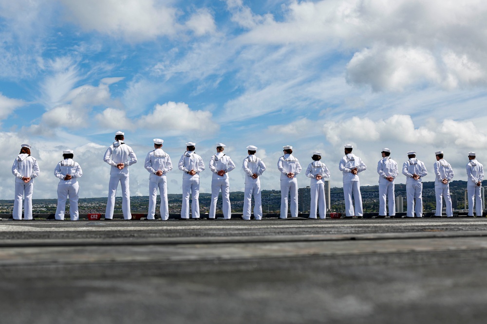 DVIDS - Images - Abraham Lincoln participates in RIMPAC 2022 [Image 9 ...