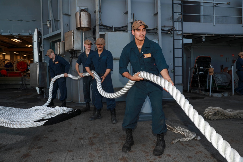 DVIDS - Images - Abraham Lincoln participates in RIMPAC 2022 [Image 19 ...