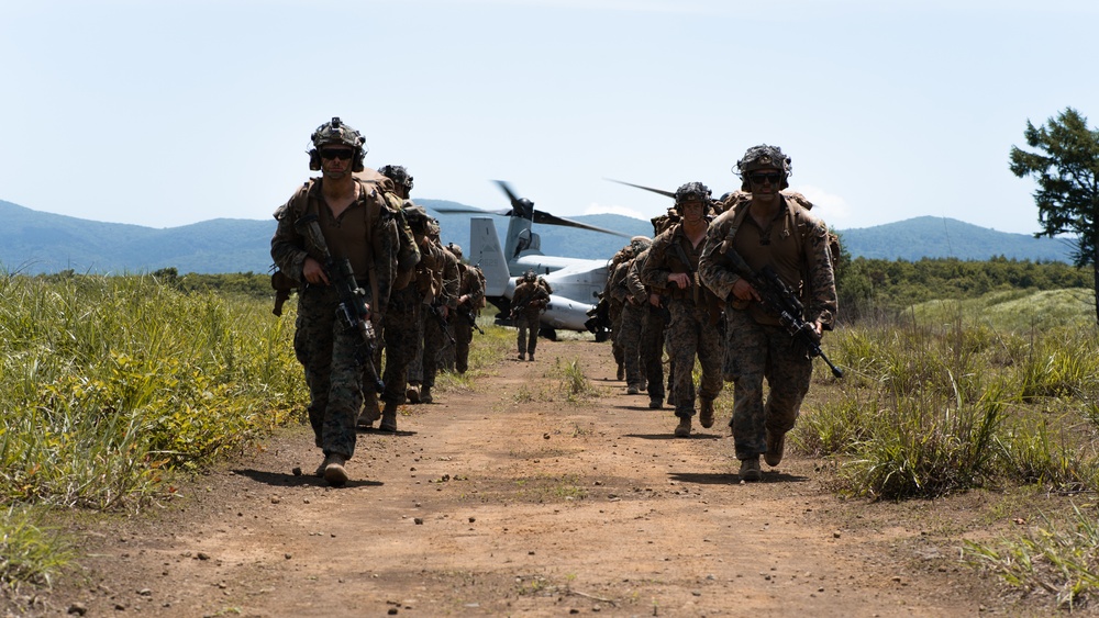 DVIDS - Images - Shinka 22.1 MV-22 Insert [Image 4 of 4]