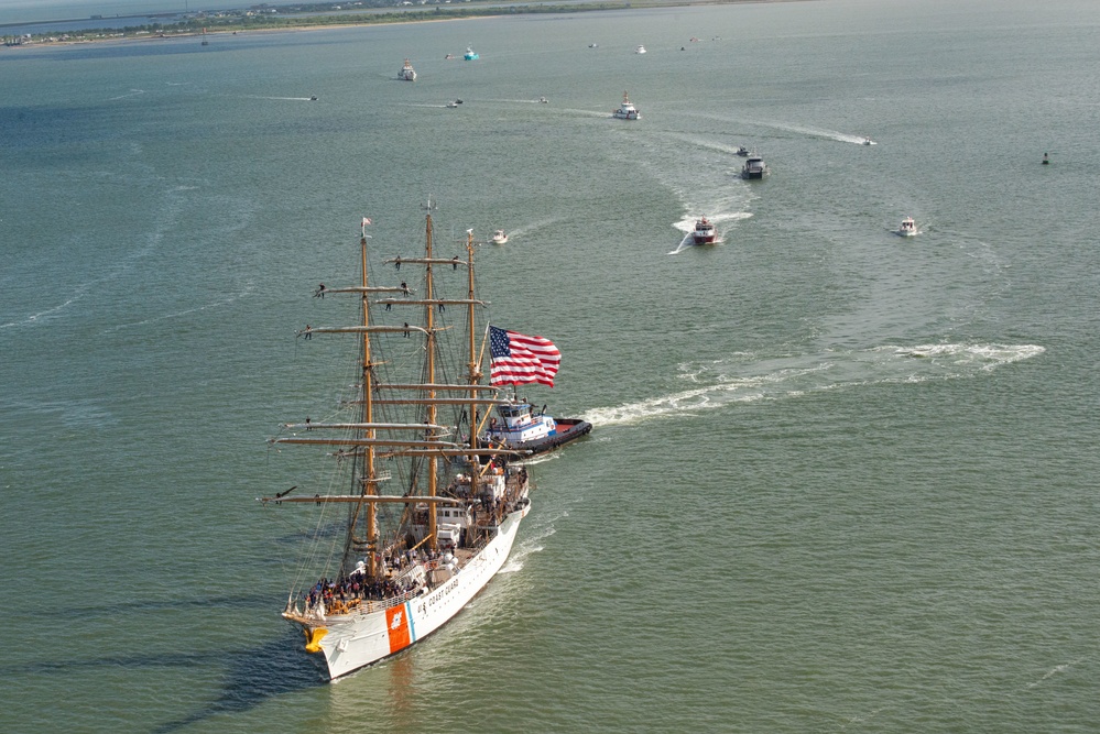 DVIDS - Images - Coast Guard Cutter Eagle arrives in Galveston, Texas ...