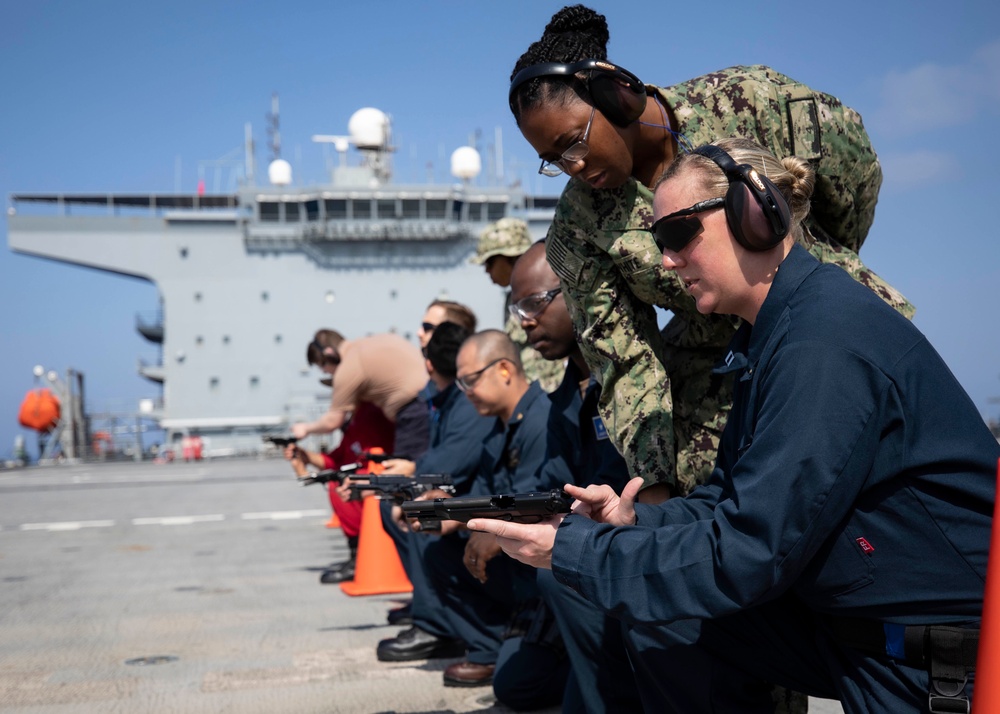 DVIDS - Images - USS Hershel "Woody" Williams (ESB 4) Conducts a Small ...