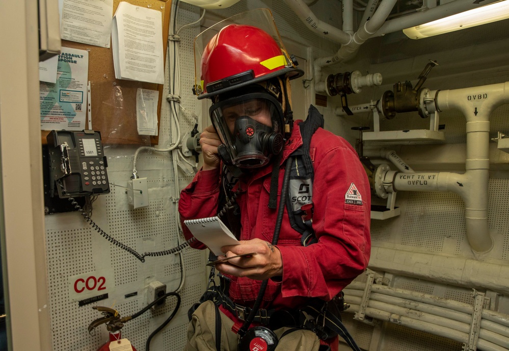 DVIDS - Images - Sailors Aboard USS Dewey (DDG 105) Conduct Damage ...