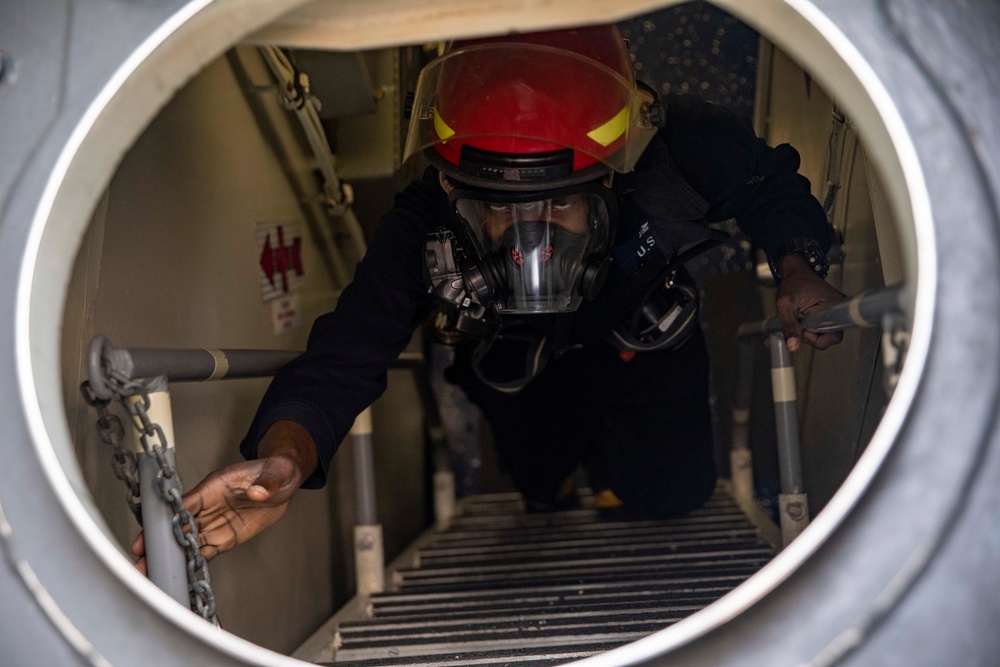 DVIDS - Images - Sailors Aboard USS Dewey (DDG 105) Conduct Damage ...