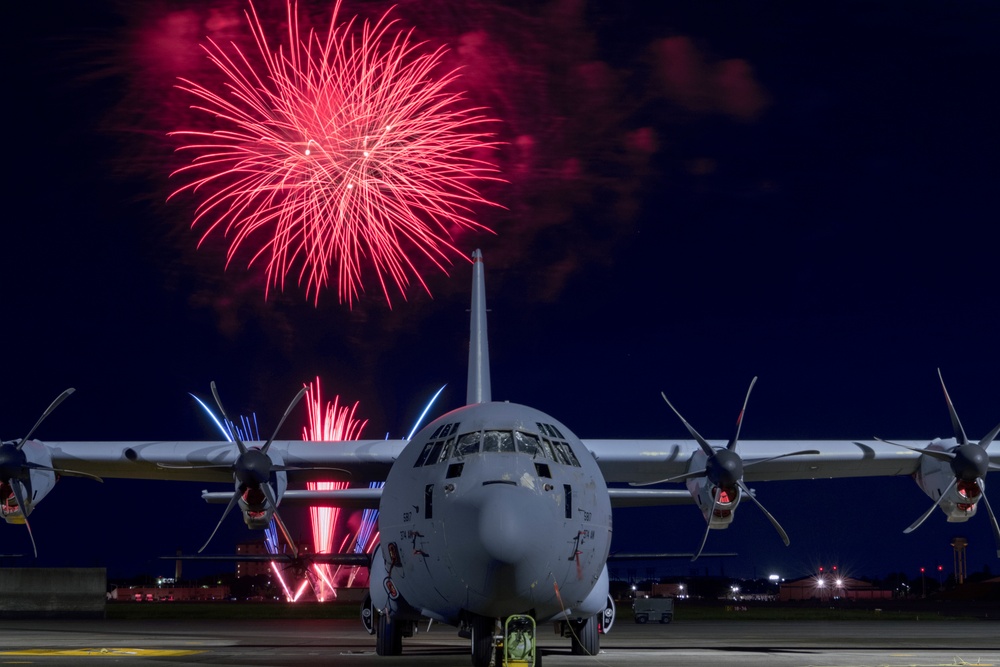 DVIDS - Images - Yokota celebrates the 4th of July [Image 4 of 6]