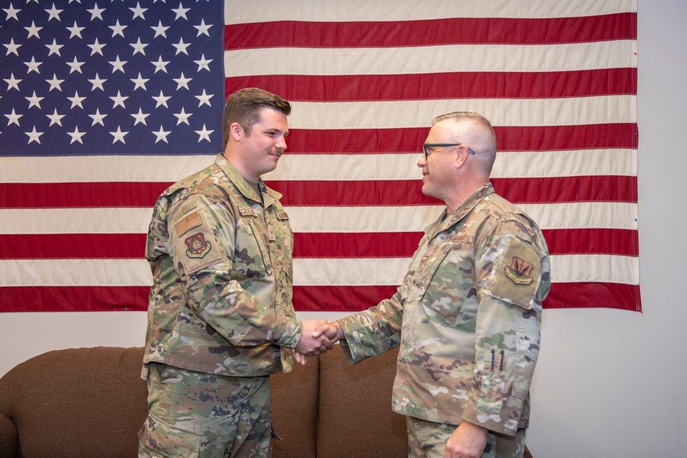 DVIDS - Images - 1st AF Command Chief visits 180FW [Image 5 of 7]