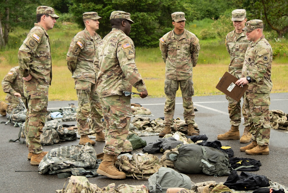 DVIDS - Images - I Corps Best Squad Competition [Image 17 of 17]