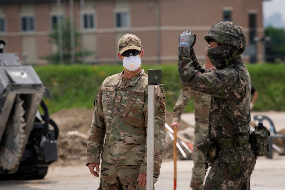 DVIDS - Images - Members of 35th CES conduct bilateral training with ...