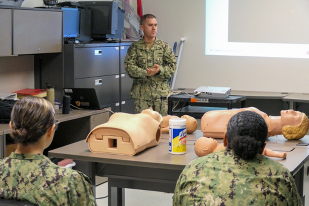 DVIDS - Images - CPR Training [Image 1 of 2]