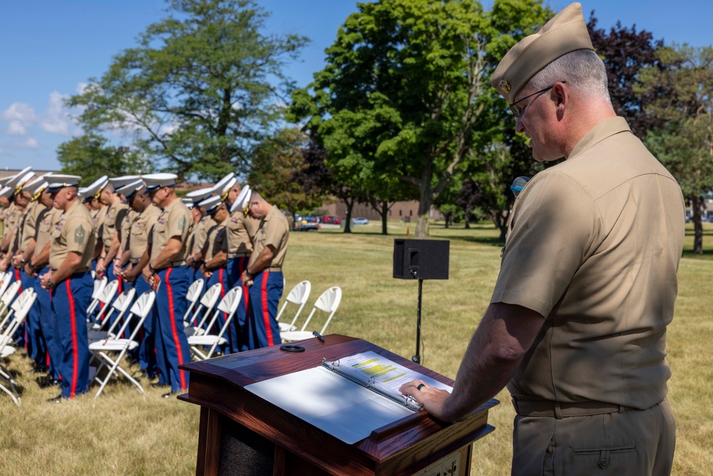 DVIDS - Images - 9 MCD Change of Command & Retirement [Image 3 of 24]