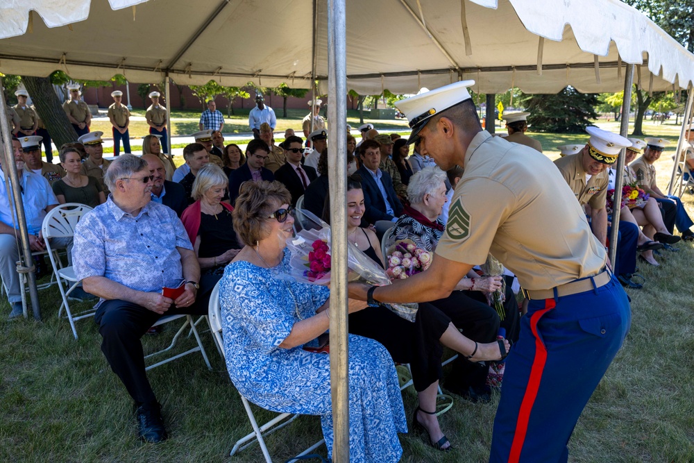 DVIDS - Images - 9 MCD Change of Command & Retirement [Image 23 of 24]