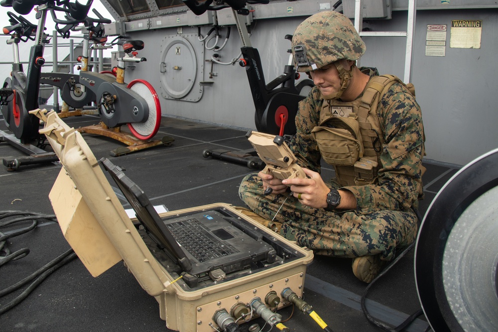 DVIDS - Images - 13th MEU Marines conduct DATF aboard USS Makin Island ...