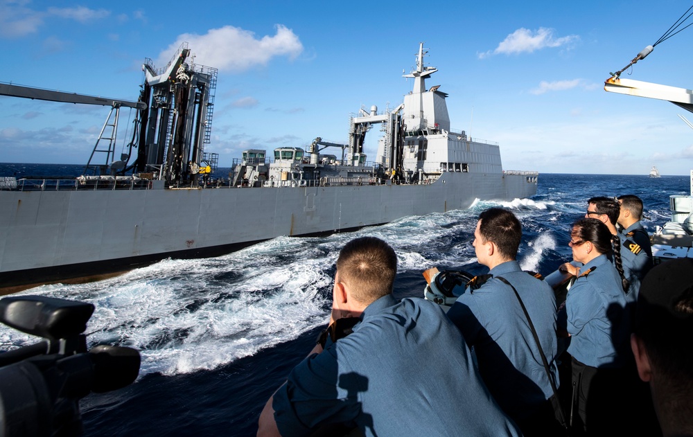 DVIDS - Images - RIMPAC 2022 Fueling At Sea [Image 2 of 4]
