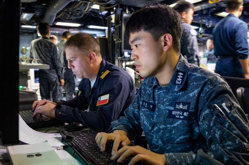 DVIDS - Images - Chile, ROK Aboard USS Essex During RIMPAC 2022 [Image ...
