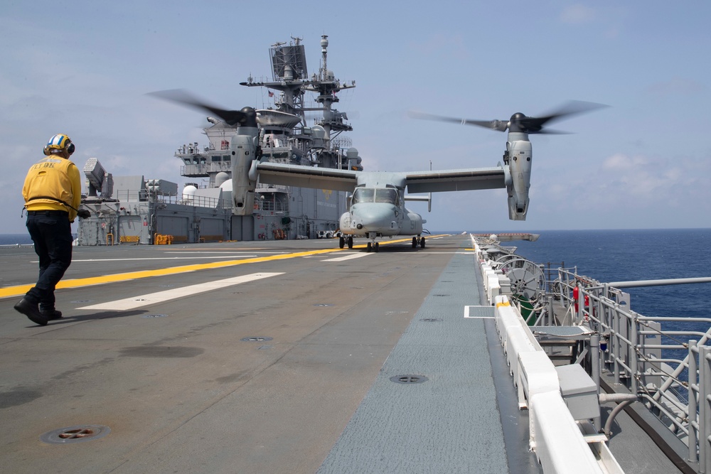 DVIDS - Images - 220715-N-XN177-1216 [Image 24 of 29]