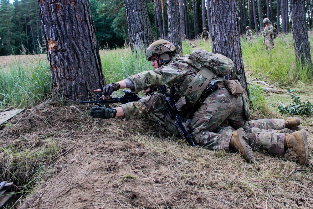 DVIDS - Images - 1/68 AR conduct squad LFX [Image 6 of 9]